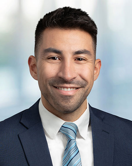 Josh DeMelo | People | Ropes & Gray LLP