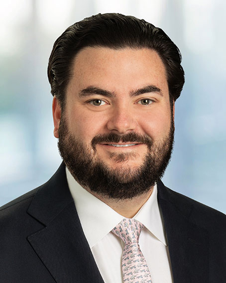 Christopher W. Holt | People | Ropes & Gray LLP