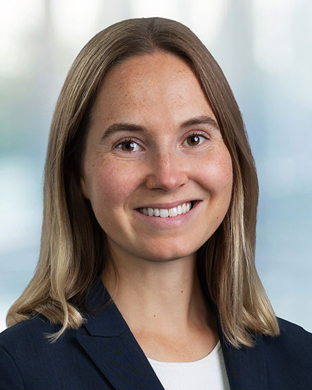 Anna Hunt | People | Ropes & Gray LLP