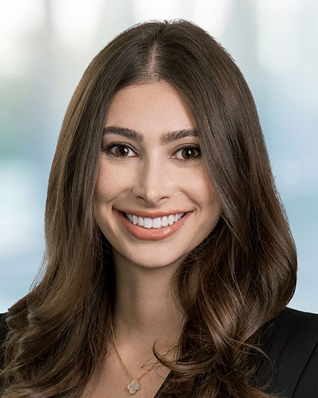 Sarah Lowe | People | Ropes & Gray LLP