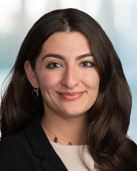 Lisabelle Panossian | People | Ropes & Gray LLP