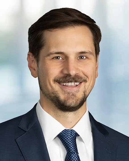 Christopher Pavlovich | People | Ropes & Gray LLP