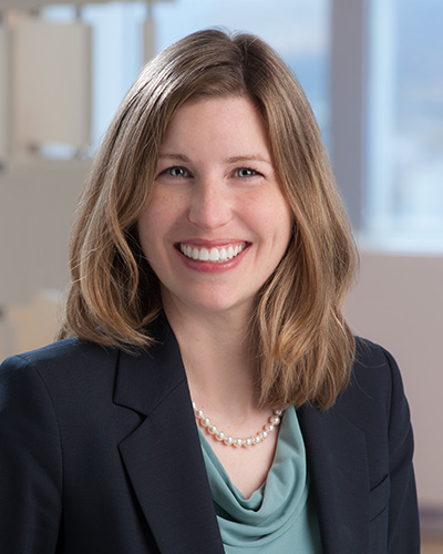 Sarah Clinton | People | Ropes & Gray LLP